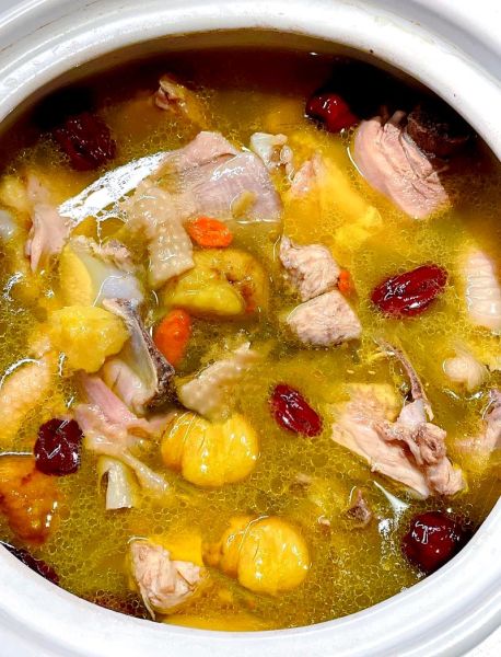 清炖鸡怎么做好吃_清炖鸡简单做法-第1张图片-山城妙识