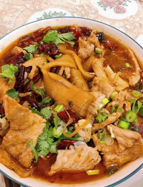 水煮肉片是哪里的特色菜_正宗做法-第1张图片-山城妙识