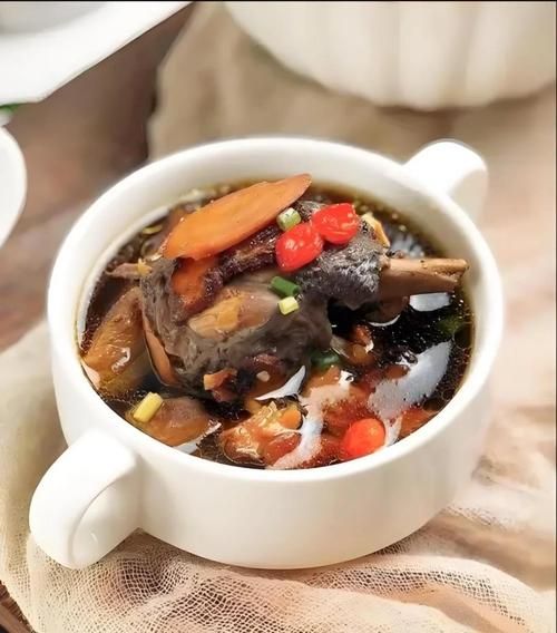 干何首乌怎么吃_干何首乌的正确吃法-第2张图片-山城妙识