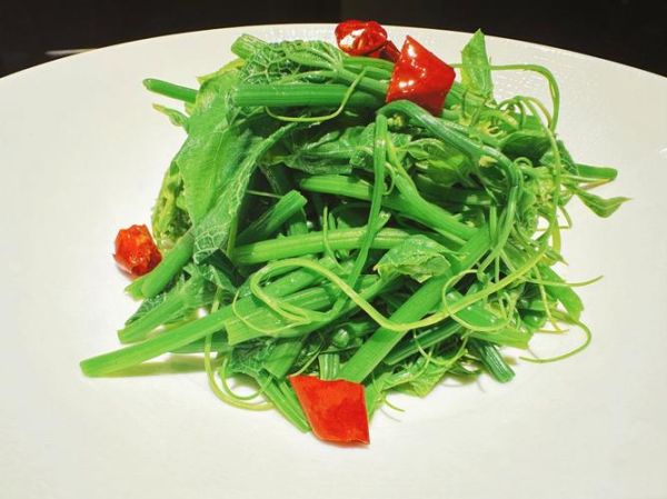 南瓜苗怎么剥_南瓜苗剥皮技巧-第2张图片-山城妙识