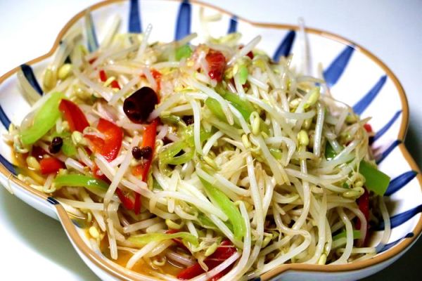 豆芽怎么炒_豆芽炒多久才熟-第3张图片-山城妙识