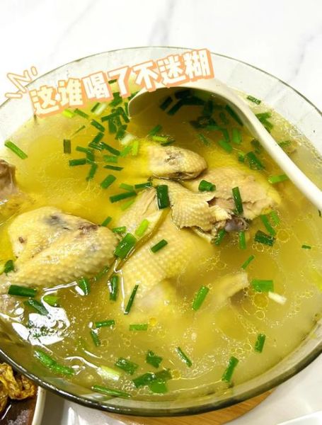 鸡肉怎么炖好吃又营养适合小孩_小孩吃鸡肉炖什么最好-第1张图片-山城妙识