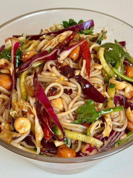 凉面配菜有哪些_怎么搭配好吃-第2张图片-山城妙识