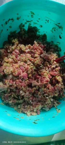 白菜猪肉饺子馅要不要焯水_白菜焯水后怎么处理-第2张图片-山城妙识