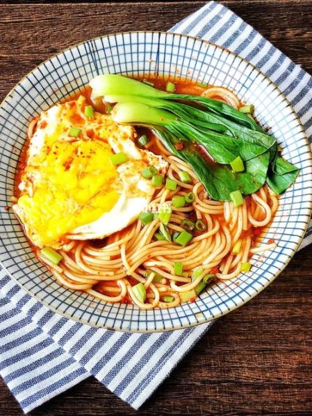 简单午餐面条怎么做_上班族10分钟快手面-第3张图片-山城妙识