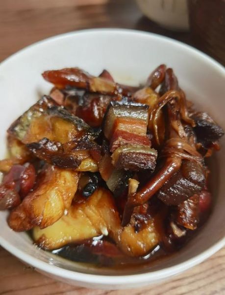 湖南腊味合蒸怎么做_湖南腊味合蒸图片大全-第1张图片-山城妙识