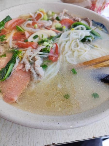 云南三鲜米线怎么做_正宗三鲜汤底配方-第1张图片-山城妙识 云南三鲜米线怎么做_正宗三鲜汤底配方-第1张图片-山城妙识