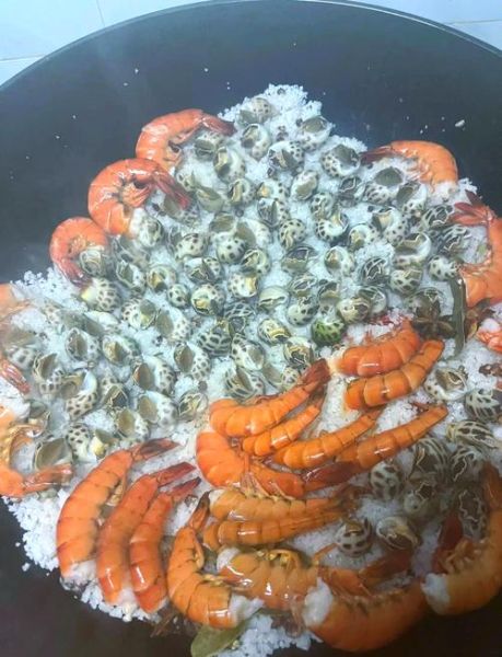 盐焗花螺最简单的做法_盐焗花螺要焯水吗-第2张图片-山城妙识