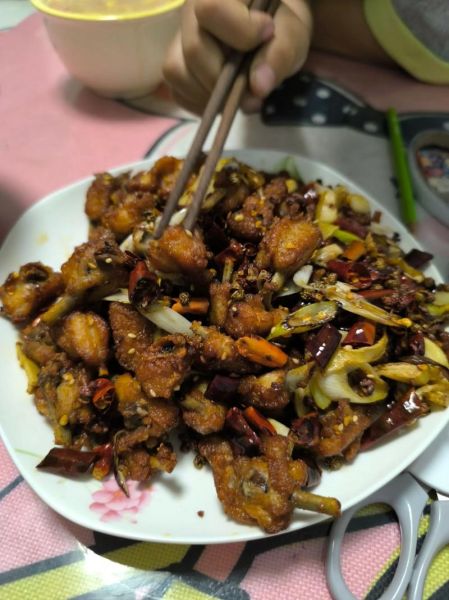 辣子鸡块怎么做_辣子鸡块家常做法-第1张图片-山城妙识 辣子鸡块怎么做_辣子鸡块家常做法-第1张图片-山城妙识