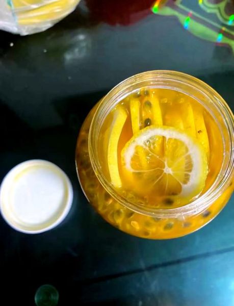 百香果柠檬蜂蜜水能减肥吗_百香果柠檬蜂蜜水功效-第2张图片-山城妙识