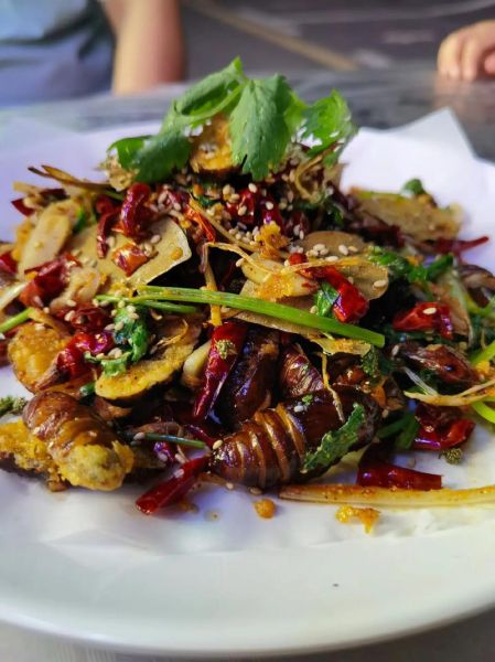 东北炒蚕蛹怎么做_东北炒蚕蛹的家常做法-第3张图片-山城妙识