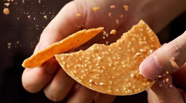 烤芝麻薄饼怎么做_芝麻薄饼烤箱温度时间-第1张图片-山城妙识