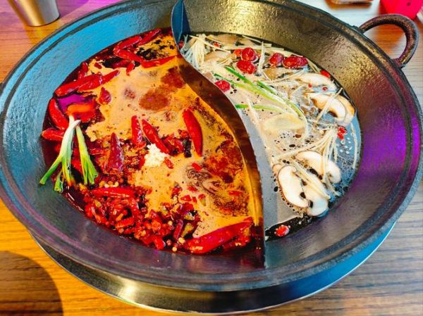 火锅图片大全真实照片_鸳鸯锅怎么选-第2张图片-山城妙识