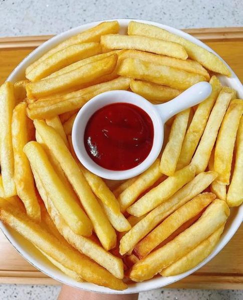 薯条怎么做才外脆里嫩_薯条为什么总是油腻-第2张图片-山城妙识