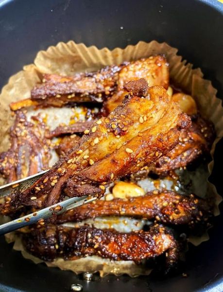 蒸烤箱烤羊排怎么做_蒸烤箱烤羊排温度时间-第1张图片-山城妙识