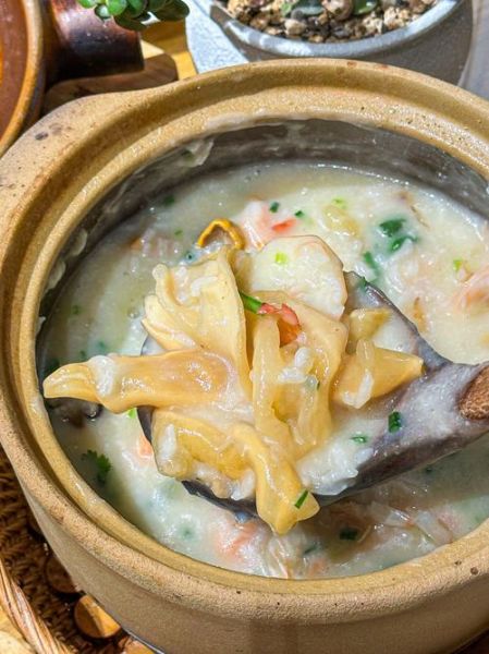 潮汕砂锅粥怎么熬才正宗_潮汕砂锅粥用什么米最好-第1张图片-山城妙识