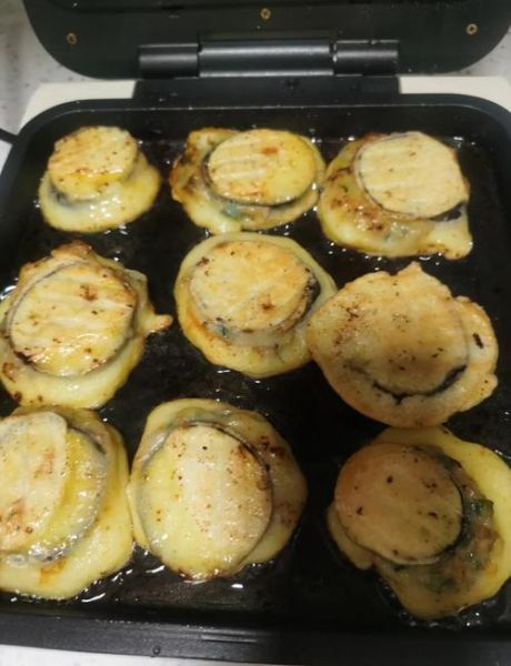 怎么炸茄盒好吃又简单_茄盒酥脆不吸油秘诀-第2张图片-山城妙识 怎么炸茄盒好吃又简单_茄盒酥脆不吸油秘诀-第2张图片-山城妙识