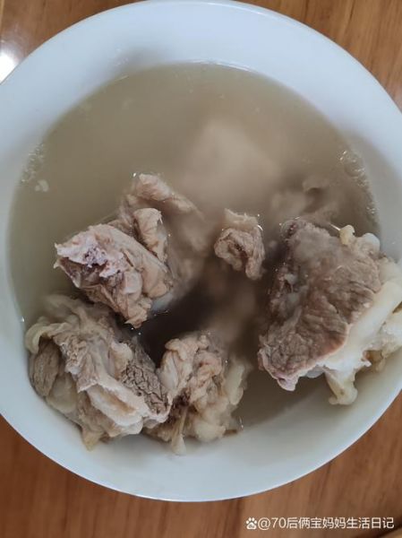 炖排骨什么时候放盐_炖排骨先放盐还是后放盐-第1张图片-山城妙识