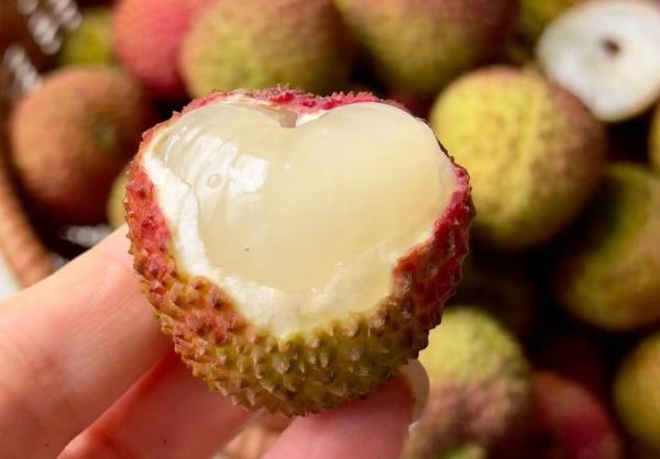 荔枝怎么保存_荔枝能放冰箱吗-第3张图片-山城妙识