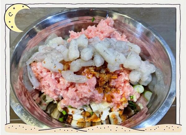 虾仁饺子馅怎么做_虾仁饺子馅怎么调才鲜嫩-第2张图片-山城妙识