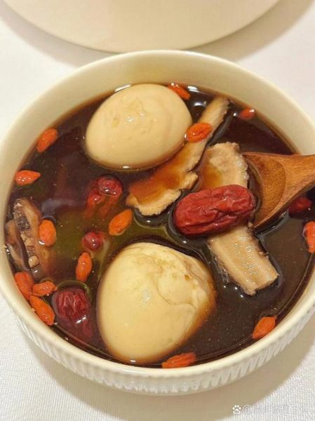 当归黄芪鸡汤的功效与禁忌_孕妇能喝吗-第3张图片-山城妙识