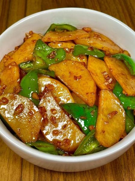 青椒土豆片怎么做_正宗做法窍门-第2张图片-山城妙识 青椒土豆片怎么做_正宗做法窍门-第2张图片-山城妙识