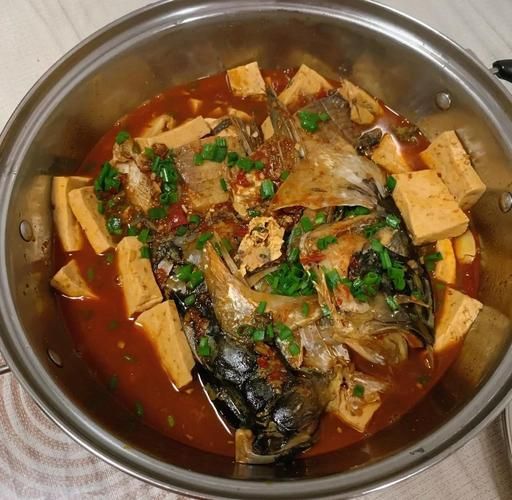 鱼头豆腐汤怎么做好吃_家常做法图解-第2张图片-山城妙识 鱼头豆腐汤怎么做好吃_家常做法图解-第2张图片-山城妙识