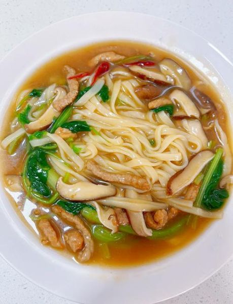 肉丝煮面条怎么做好吃_肉丝面汤头怎么调-第1张图片-山城妙识