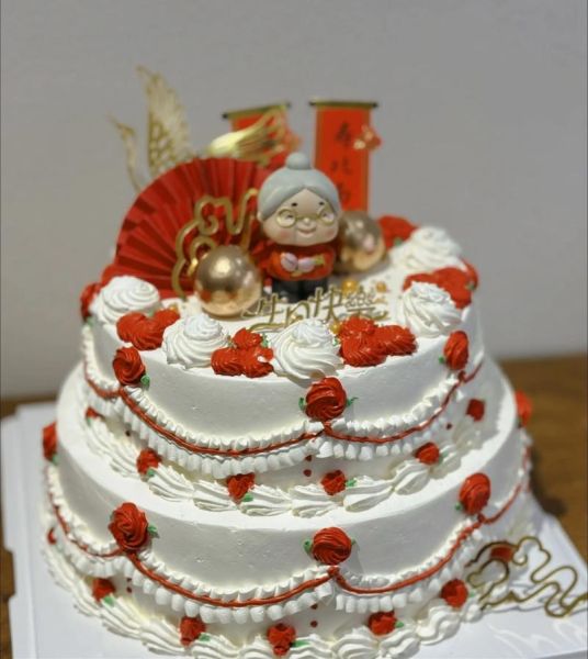 老人生日蛋糕款式有哪些_适合老人吃的蛋糕推荐-第1张图片-山城妙识