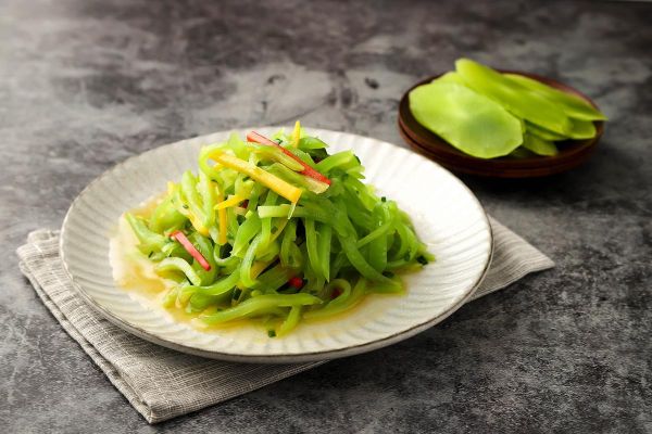 清炒芦笋怎么炒好吃_清炒芦笋需要焯水吗-第2张图片-山城妙识 清炒芦笋怎么炒好吃_清炒芦笋需要焯水吗-第2张图片-山城妙识