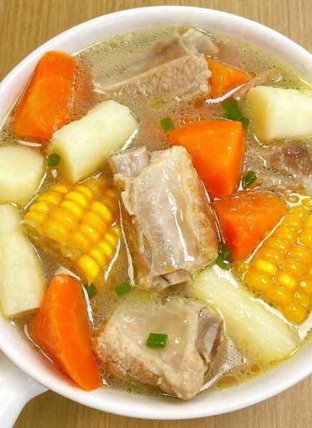 排骨炖山药玉米怎么做_山药玉米排骨汤的家常做法-第1张图片-山城妙识