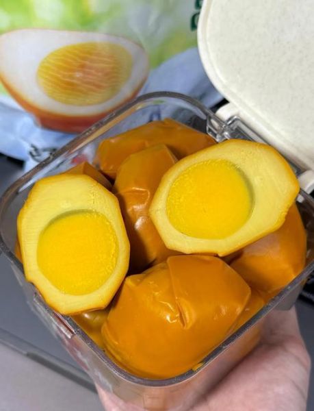 蛋黄可以做什么好吃的_蛋黄美食做法大全-第3张图片-山城妙识