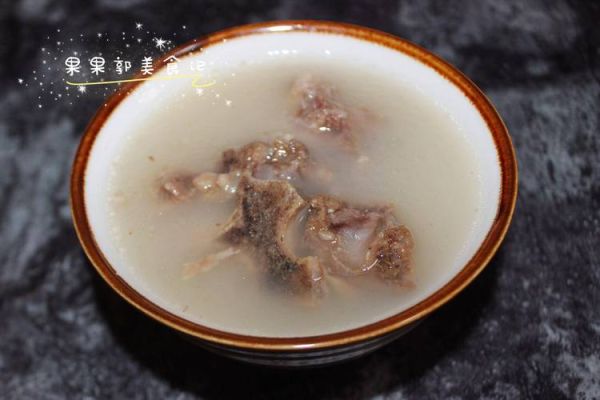 牛骨汤怎么熬不腥好喝_牛骨汤去腥技巧-第3张图片-山城妙识 牛骨汤怎么熬不腥好喝_牛骨汤去腥技巧-第3张图片-山城妙识