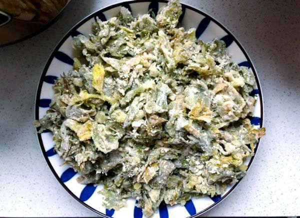 芹菜蒸菜怎么做_芹菜蒸菜的家常做法-第1张图片-山城妙识