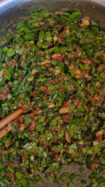 荠菜水饺馅怎么做_荠菜水饺馅怎么调好吃-第3张图片-山城妙识 荠菜水饺馅怎么做_荠菜水饺馅怎么调好吃-第3张图片-山城妙识