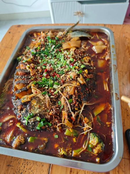 烤鱼的家常做法视频_烤鱼怎么做好吃又简单-第3张图片-山城妙识