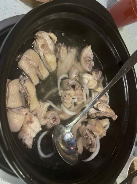 椰子鸡火锅汤底怎么做_椰子鸡火锅汤底配方-第2张图片-山城妙识 椰子鸡火锅汤底怎么做_椰子鸡火锅汤底配方-第2张图片-山城妙识