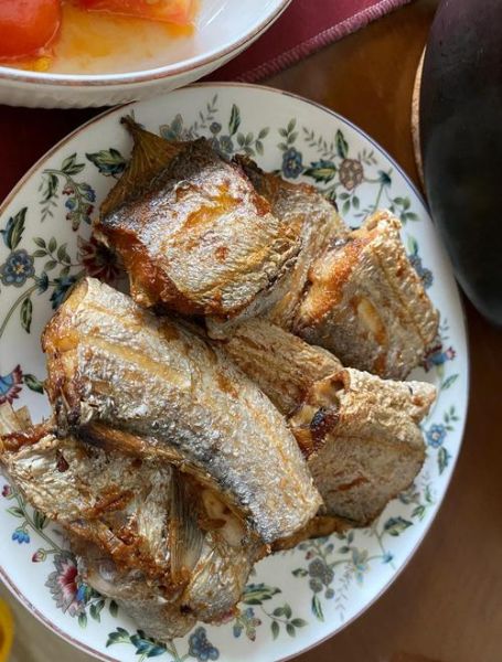 怎样烧带鱼不粘锅_煎带鱼不破皮技巧-第3张图片-山城妙识 怎样烧带鱼不粘锅_煎带鱼不破皮技巧-第3张图片-山城妙识