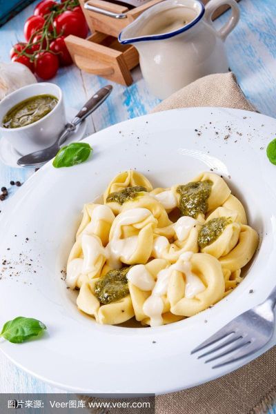 意大利饺子配什么酱汁_经典酱汁推荐-第1张图片-山城妙识