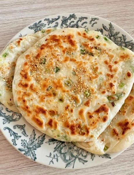 葱花饼怎么做才松软_葱花饼不硬的小窍门-第1张图片-山城妙识