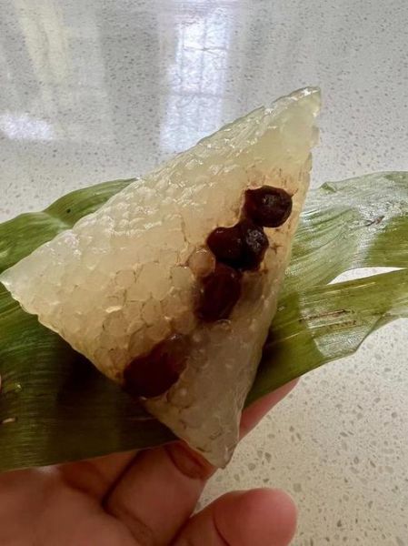 西米水晶粽子怎么做_为什么煮出来总是粘锅-第1张图片-山城妙识