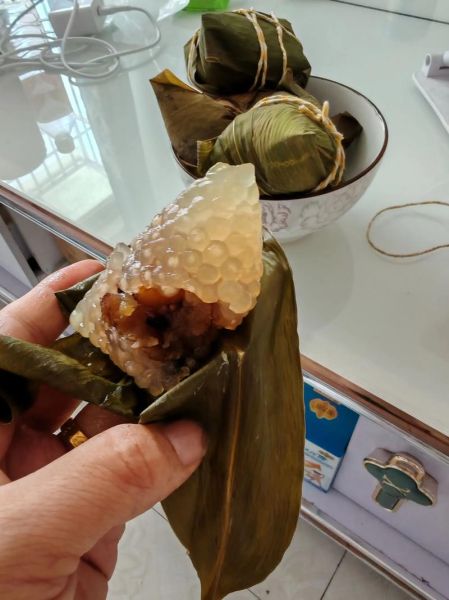 西米水晶粽子怎么做_为什么煮出来总是粘锅-第2张图片-山城妙识