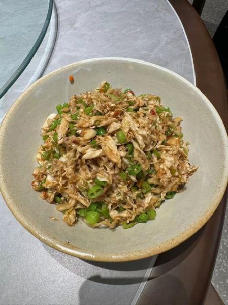 干锅臭鳜鱼怎么做_臭鳜鱼干锅做法步骤-第1张图片-山城妙识