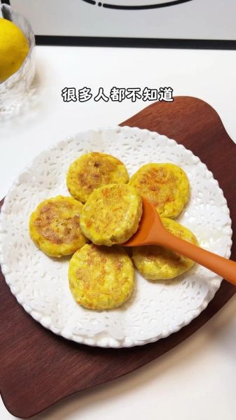 豆腐饼怎么做好吃_豆腐饼的做法大全图解-第1张图片-山城妙识