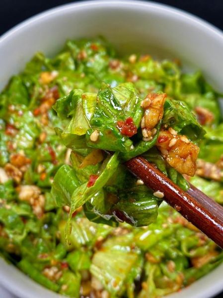 凉拌生菜怎么做_生菜焯水还是直接拌-第3张图片-山城妙识