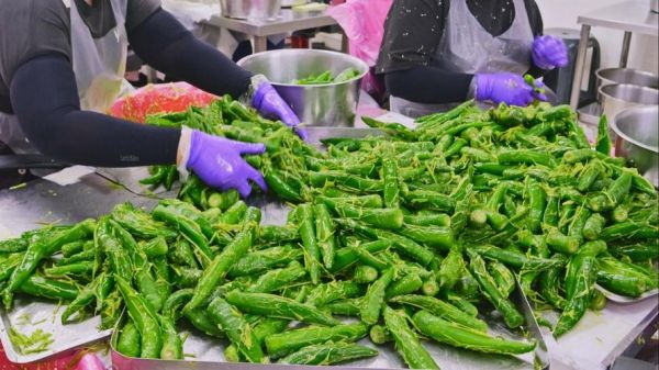 剥皮辣椒怎么做_剥皮辣椒保存多久-第3张图片-山城妙识 剥皮辣椒怎么做_剥皮辣椒保存多久-第3张图片-山城妙识