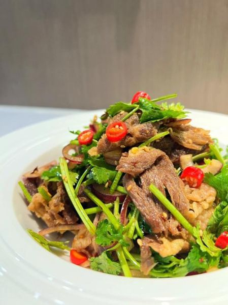 香菜拌牛肉怎么做_香菜拌牛肉热量高吗-第2张图片-山城妙识 香菜拌牛肉怎么做_香菜拌牛肉热量高吗-第2张图片-山城妙识