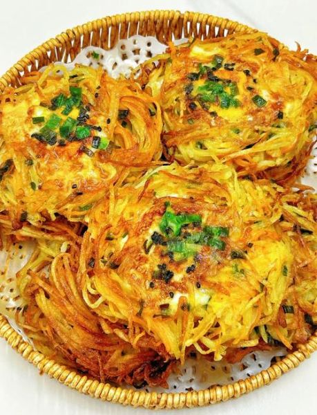 土豆鸡蛋饼怎么做_家常简单做法-第1张图片-山城妙识