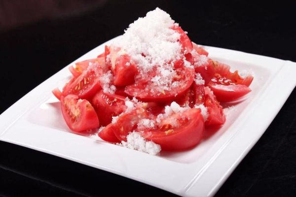 凉拌西红柿怎么做才好吃_凉拌西红柿要不要去皮-第3张图片-山城妙识