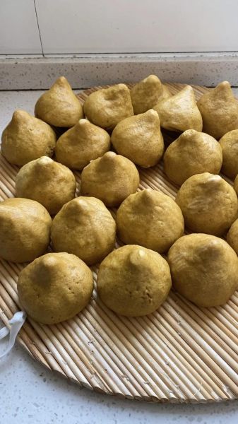 家常窝窝头怎么做_玉米面窝窝头做法-第3张图片-山城妙识